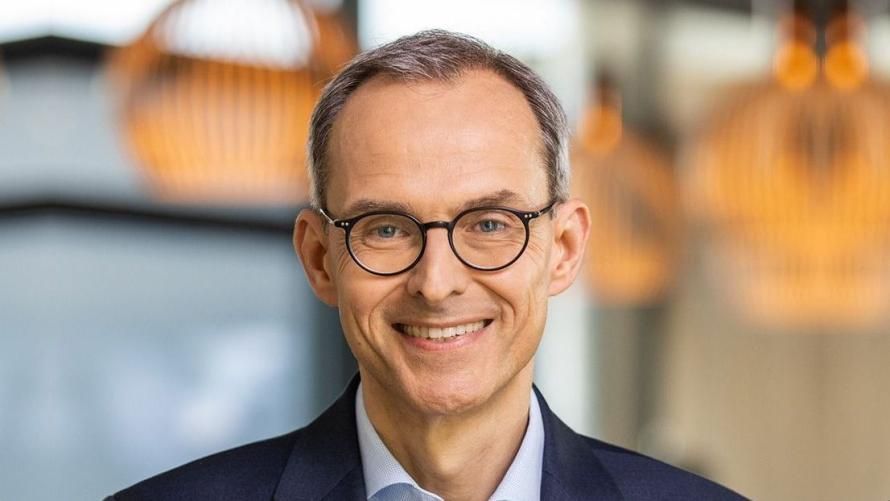 Bild: Alexander Britz, ab dem 1. Juli Segment Lead Public Sector ...